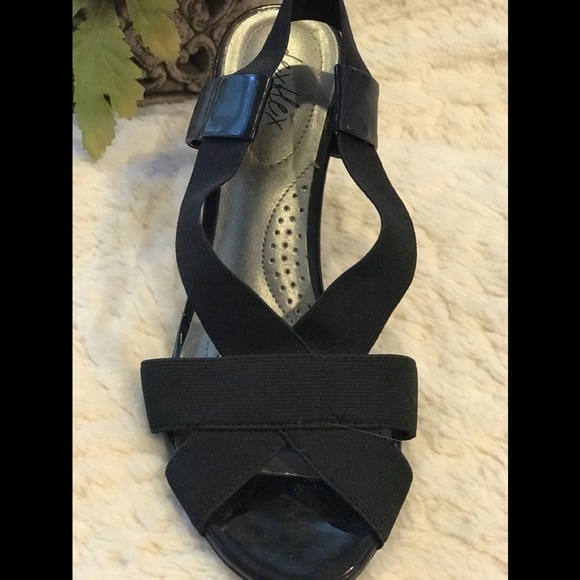 dexflex comfort | Shoes | Dexflex By Dexter Black Sandals | Poshmark